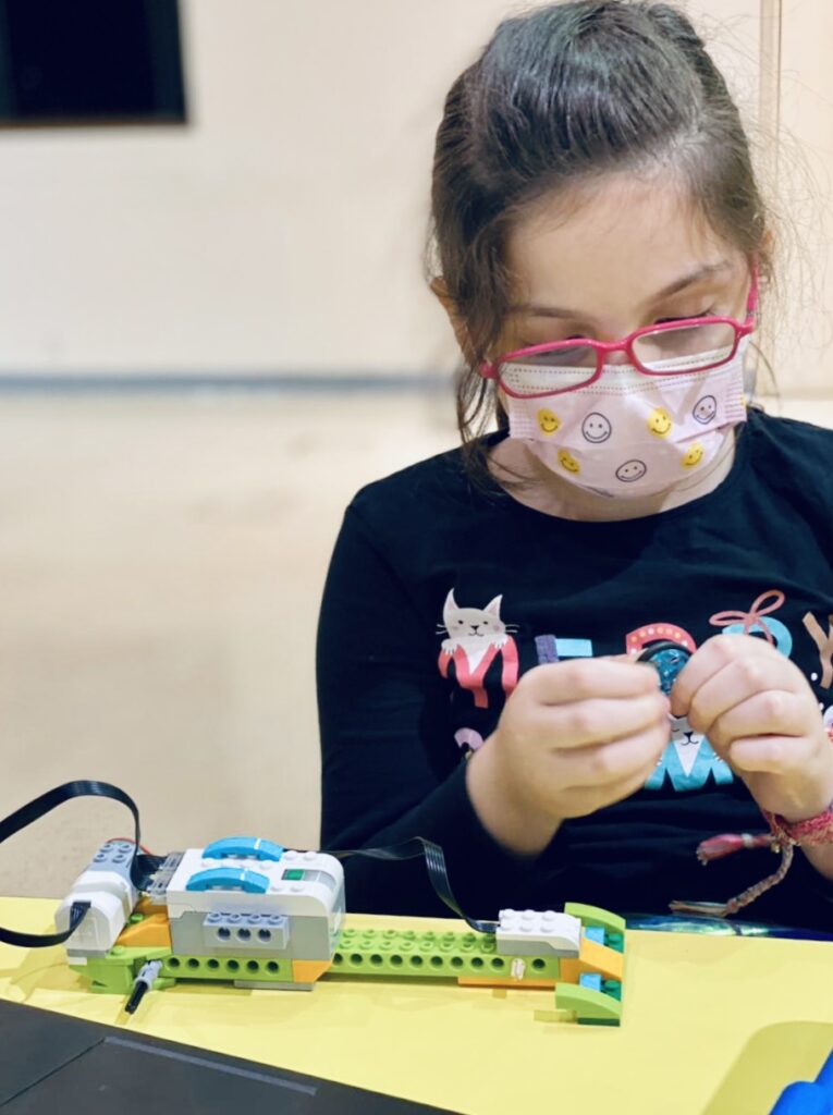 Robot program in Children’s City to develop creative skills in programming